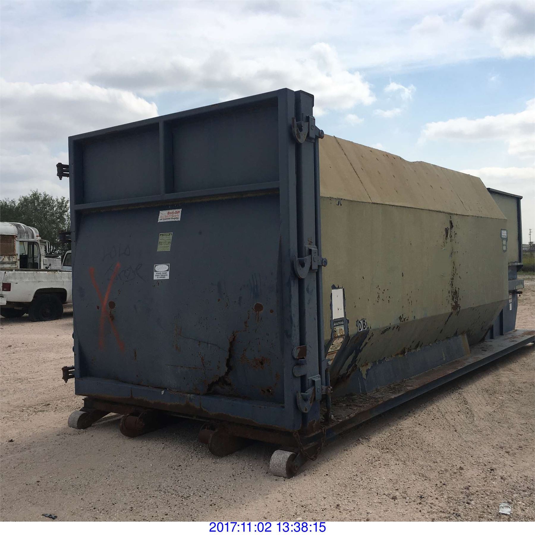 GALBREATH TRASH COMPACTOR