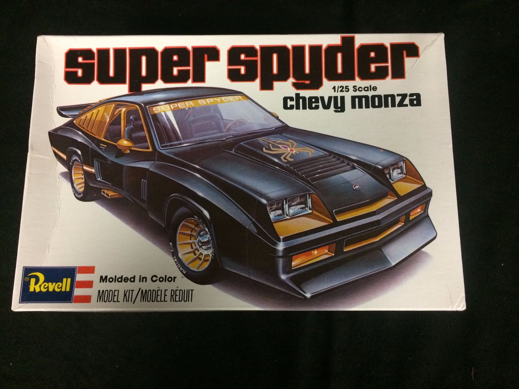 REVELL SUPER SPYDER 1/25 SCALE CHEVY MONZA MODEL KIT (UNBUILT)