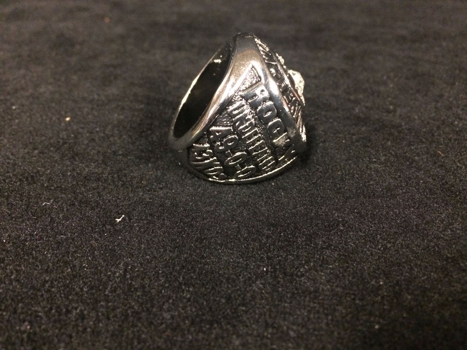 ROCKY MARCIANO REPLICA HEAVYWEIGHT CHAMPION BOXING RING