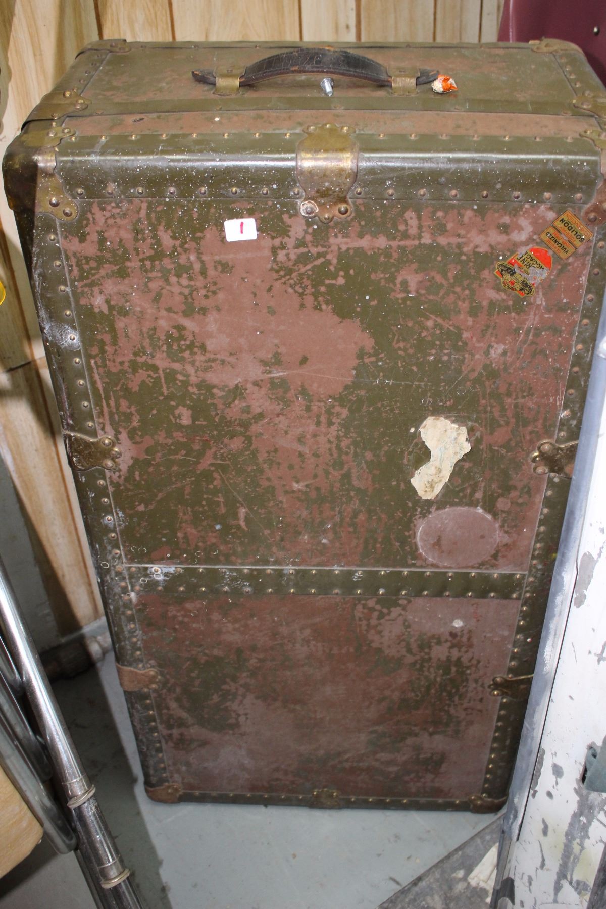 Armed Forces Barrack Box