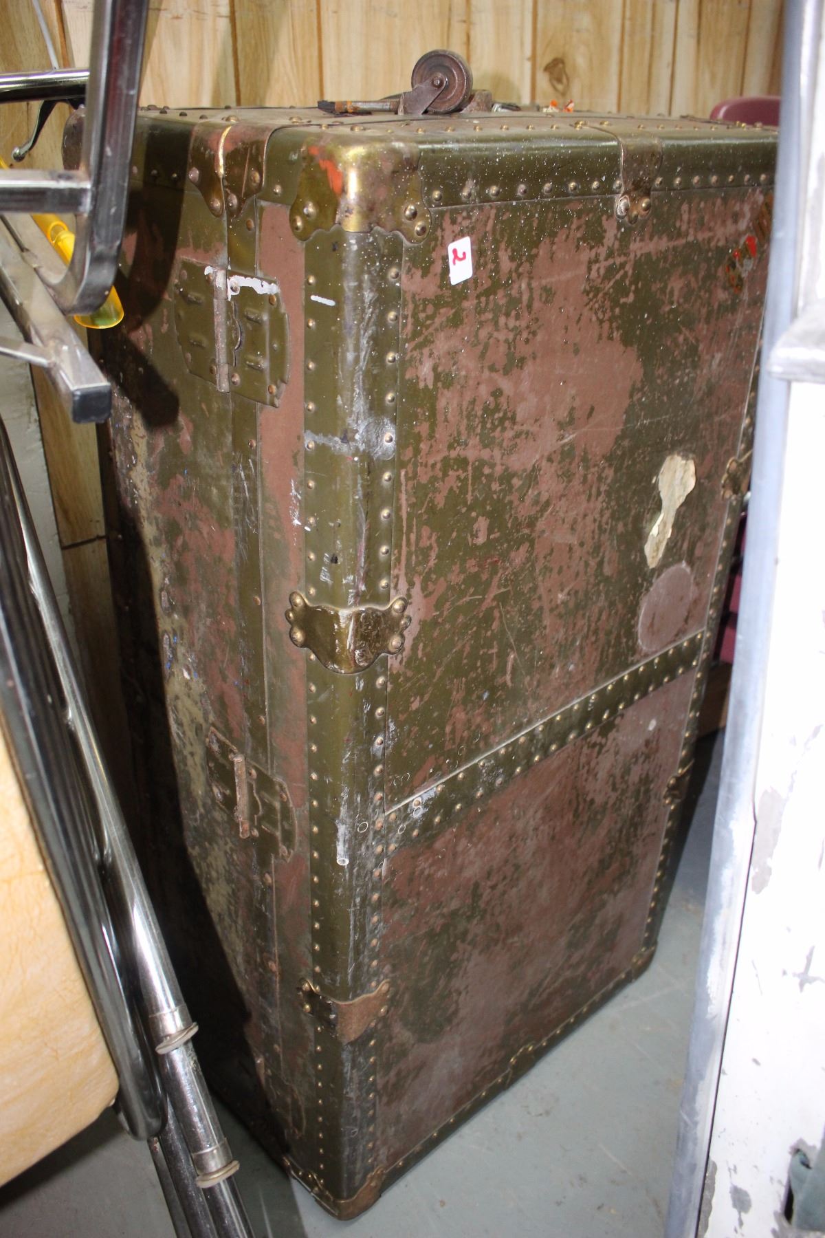 Armed Forces Barrack Box