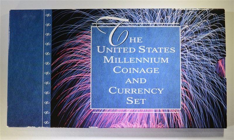 2000 MILLENNIUM COIN & CURRENCY SET