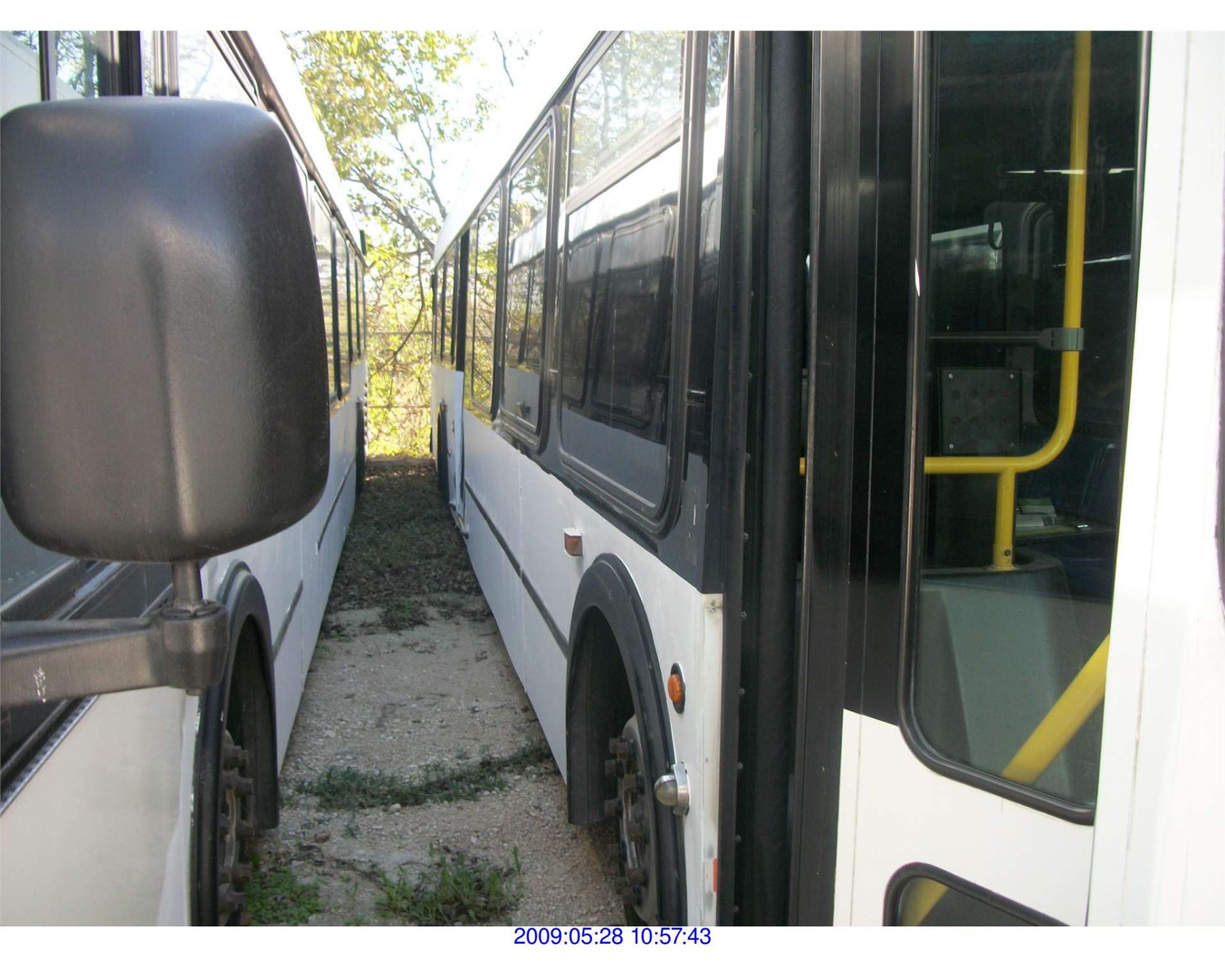 2003 - NEW FLYER D40LF