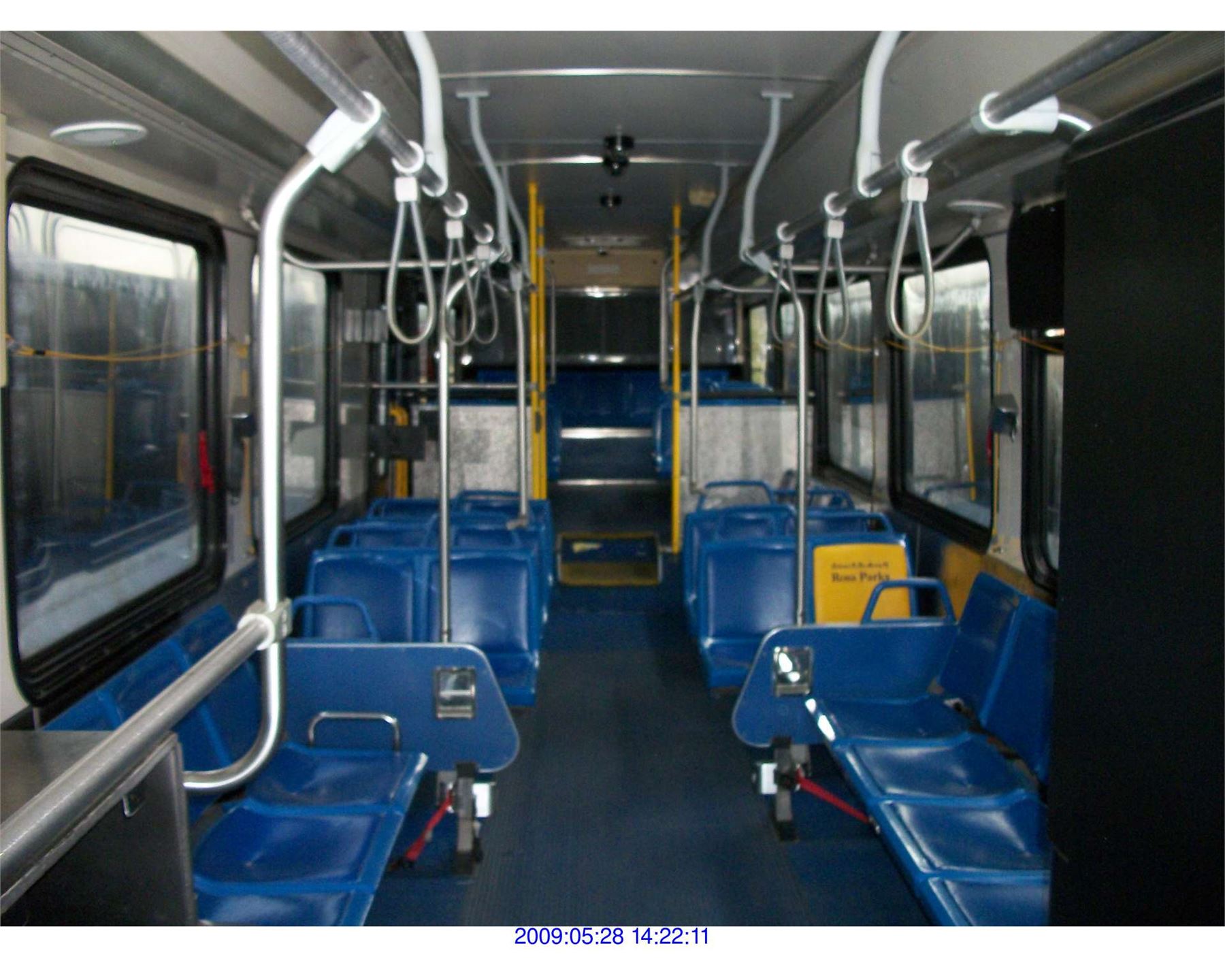 2003 - NEW FLYER D40LF