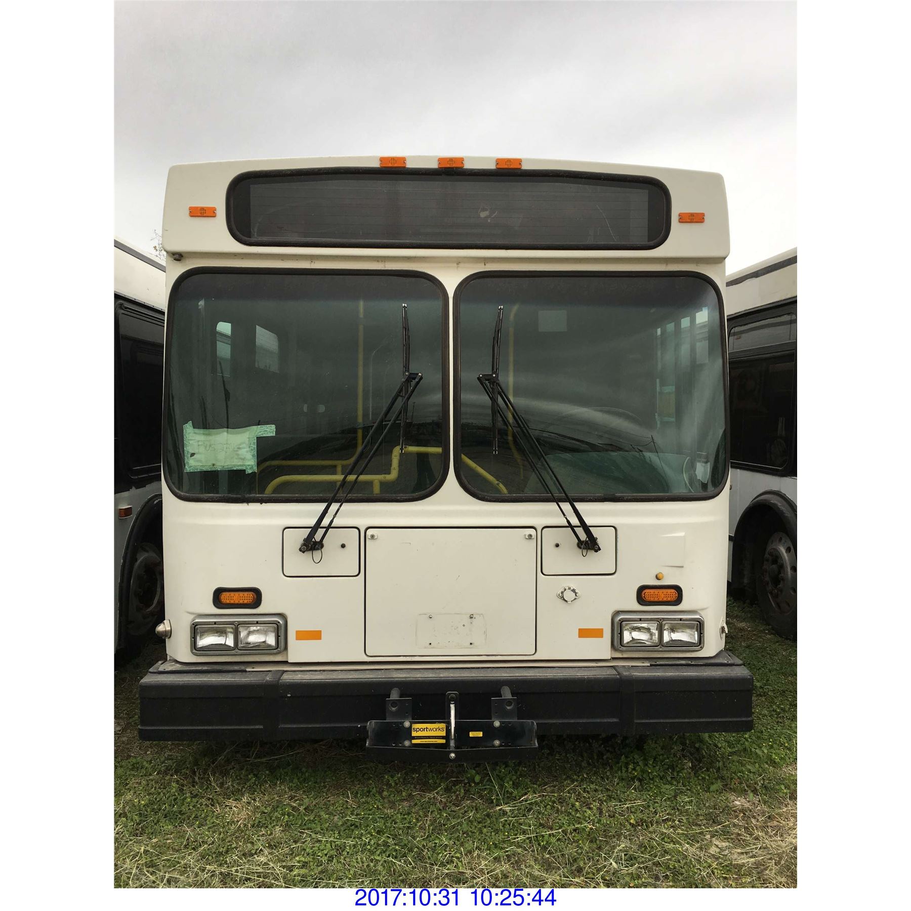 2003 - NEW FLYER D40LF