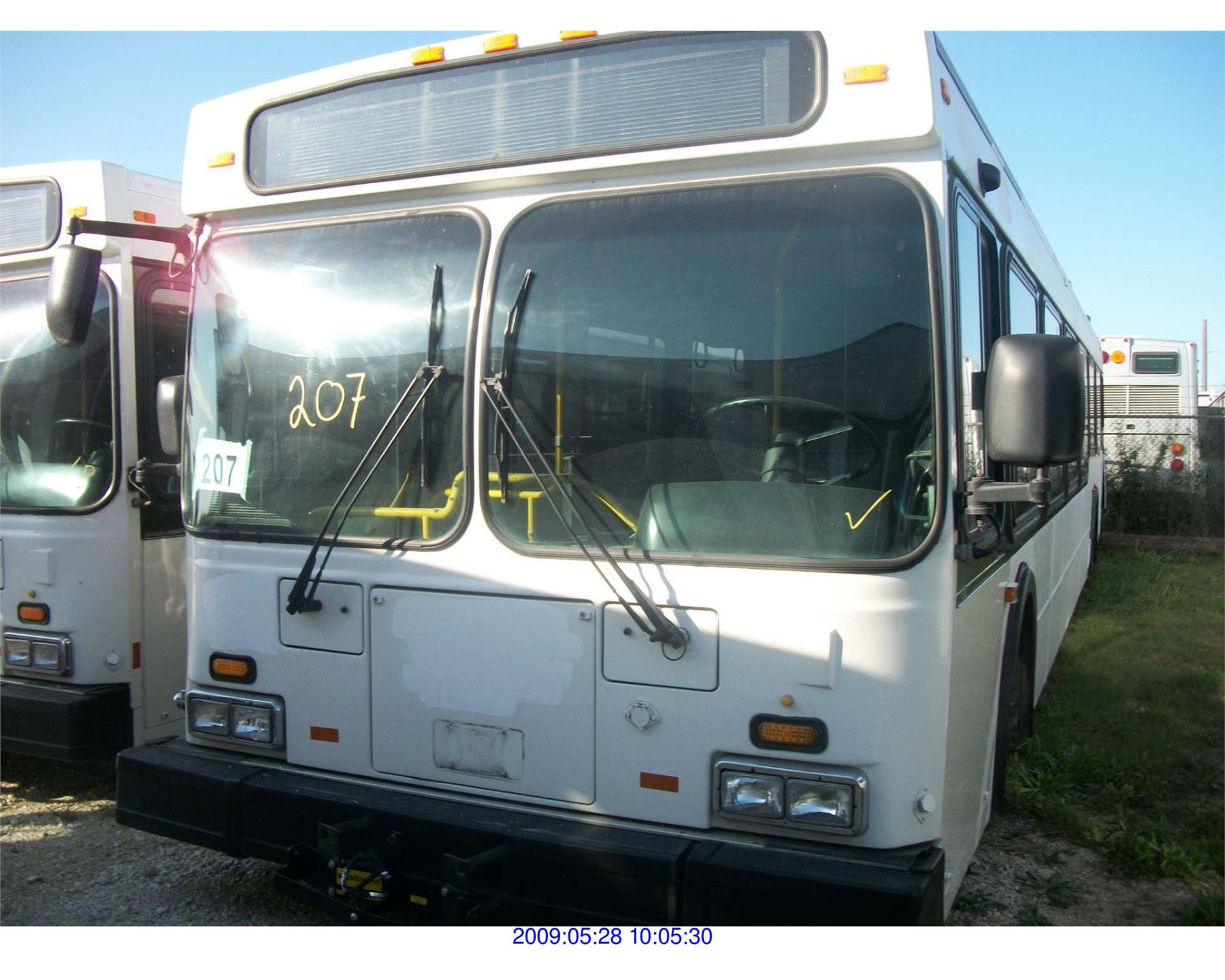 2003 - NEW FLYER D40LF