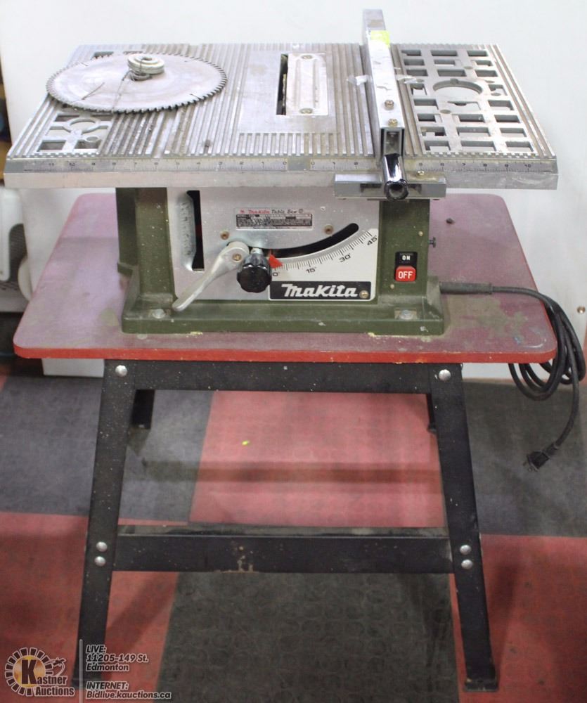 MAKITA TABLE SAW