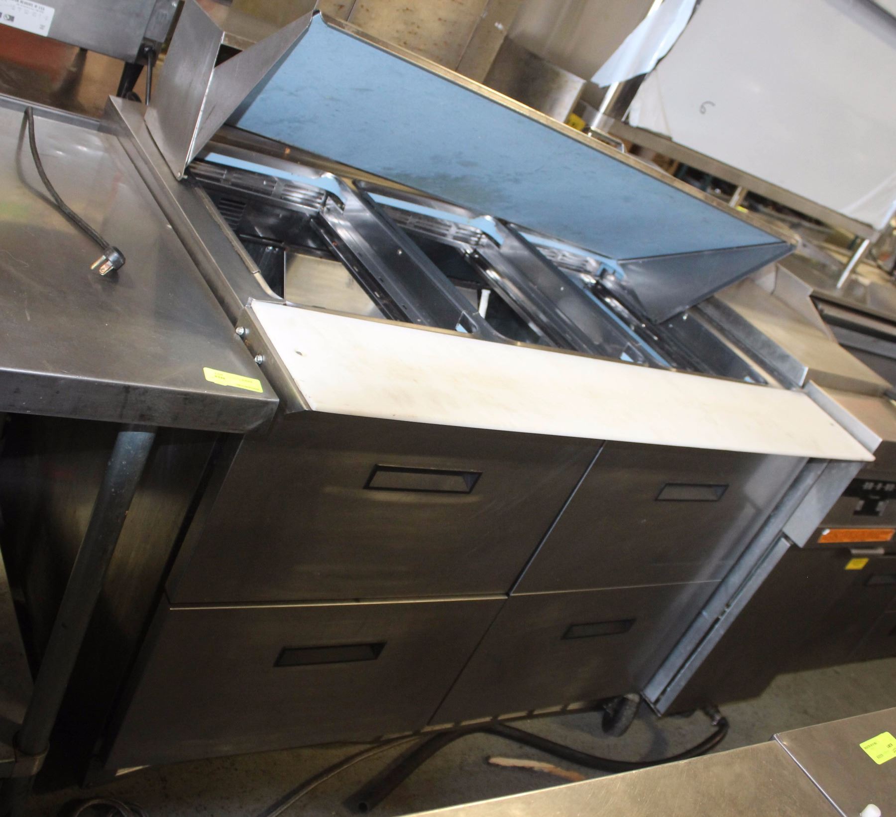 DELFIELD 4-DRAWER SANDWICH PREP COOLER