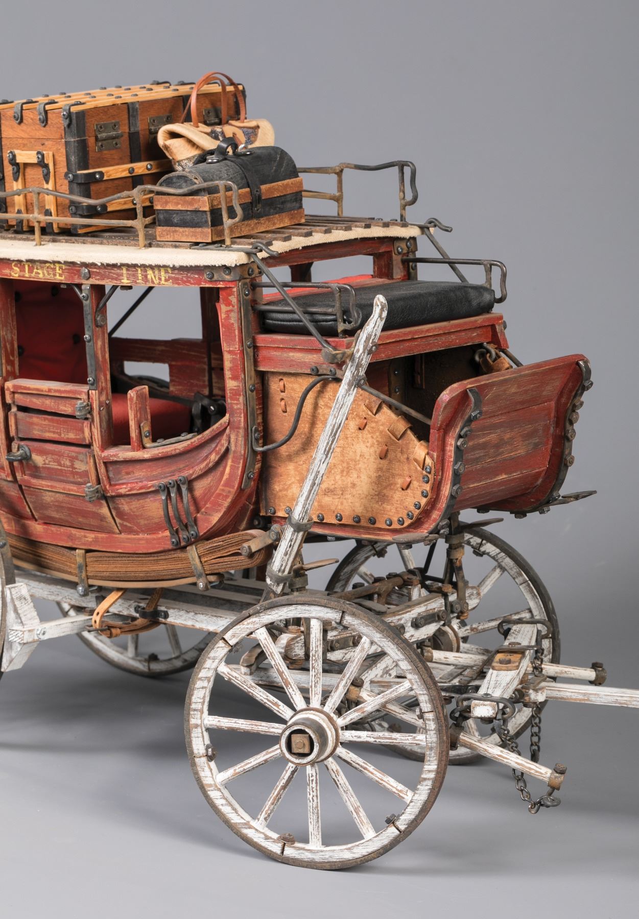 Roy Luttrell Miniature Deadwood Stagecoach