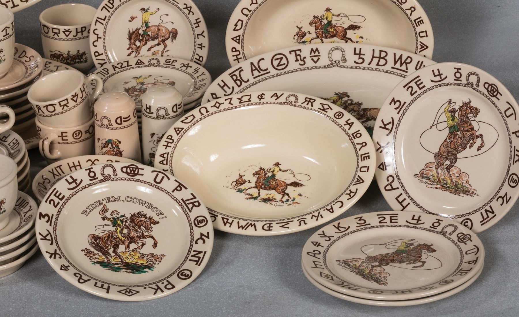 Wallace "Rodeo" Pattern China Set