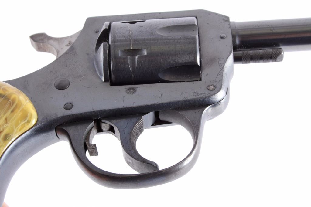 H&R Model 632 .32 Double Action Revolver
