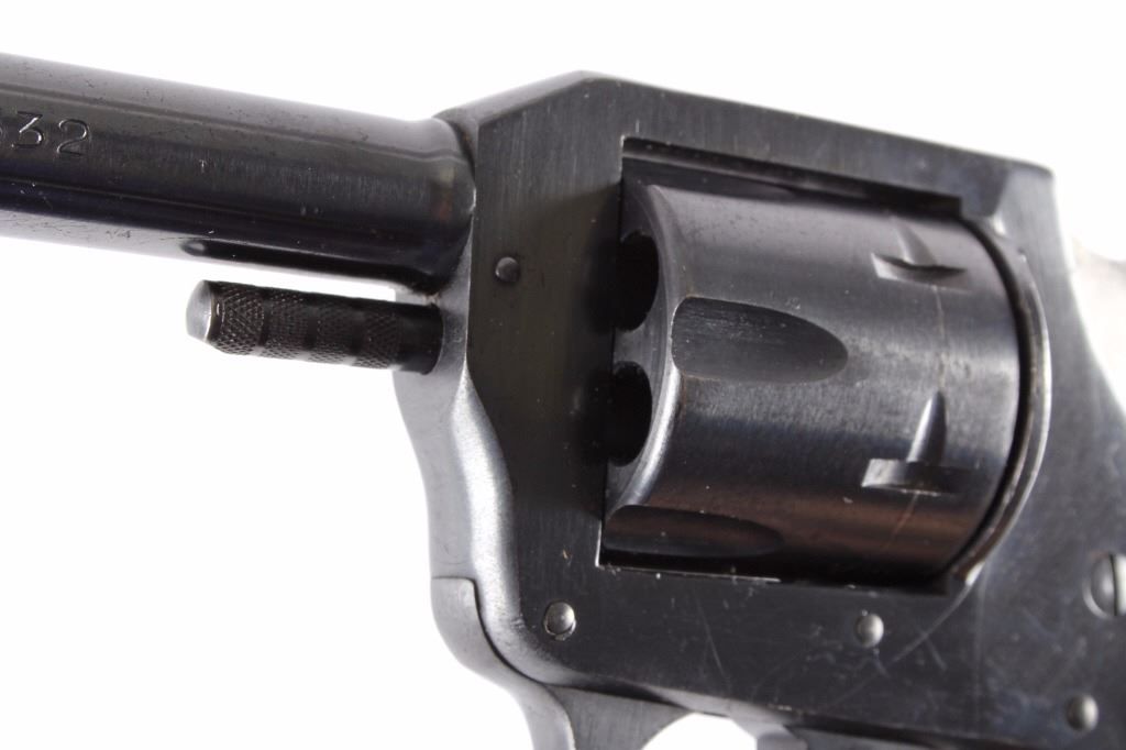 H&R Model 632 .32 Double Action Revolver