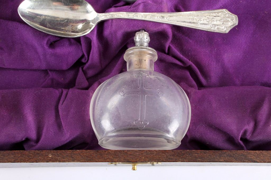 Antique Catholic Sick Call Last Rites Set