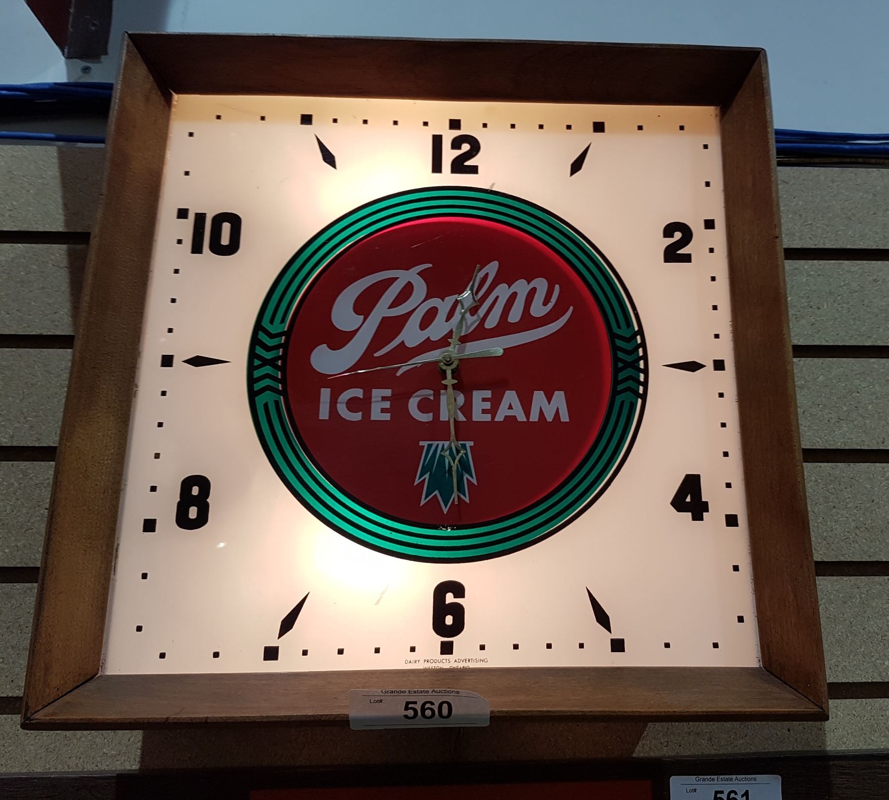 PALM ICE CREAM CLOCK