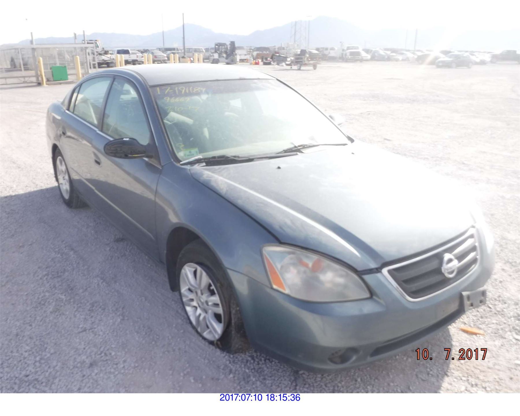 2002 - NISSAN ALTIMA