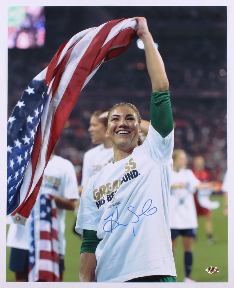 Hope Solo Signed Team USA 16x20 Photo (MAB)