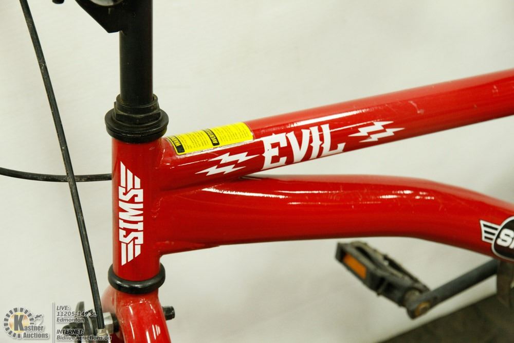 SIMS EVIL BMX BIKE WITH FRONT PEGS