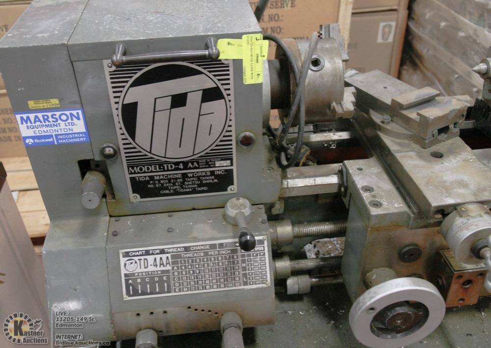 TIDA TD-4AA METAL LATHE WITH STAND