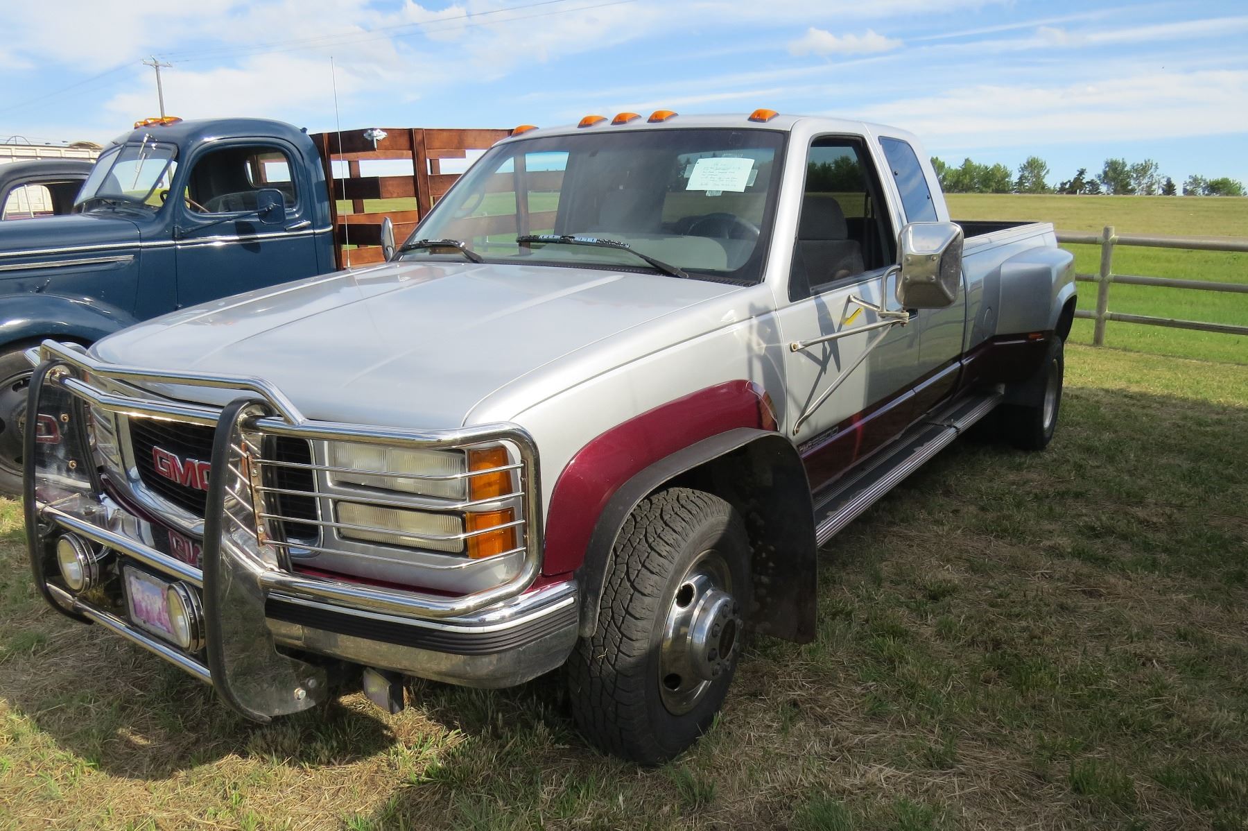 1997 CHEV 1 TON DUALLY TRUCK