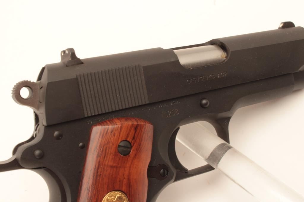 18BM-30 COLT TANK OFFICER'SColt Tank Officers model .45 ACP cal., # ...