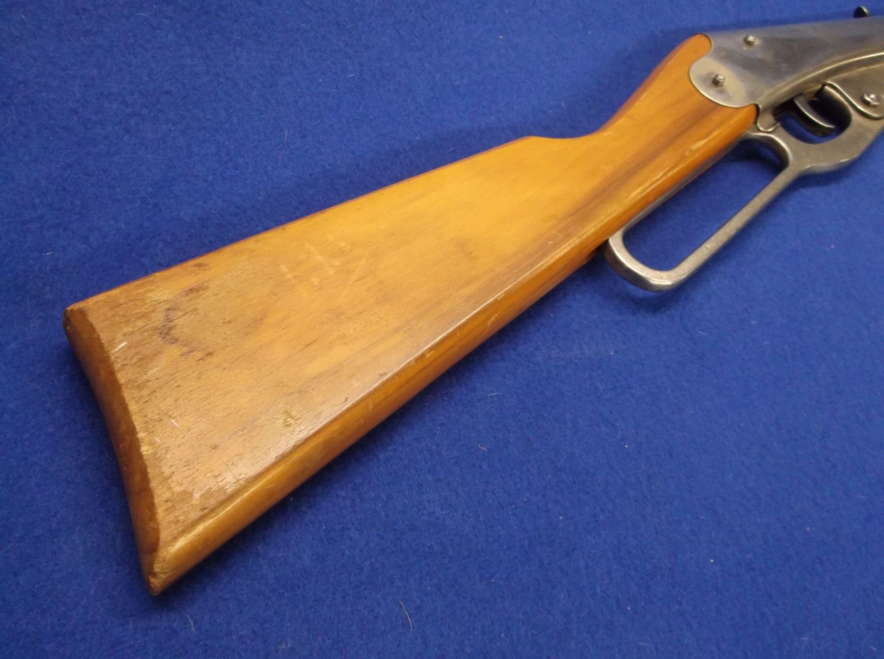 Daisy #102 Model 36 BB Gun- Lever Action- 500 Shot