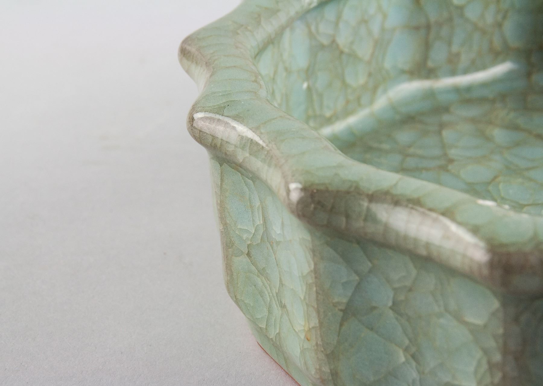 Chinese Song Ru Yao Celadon Porcelain Bowl