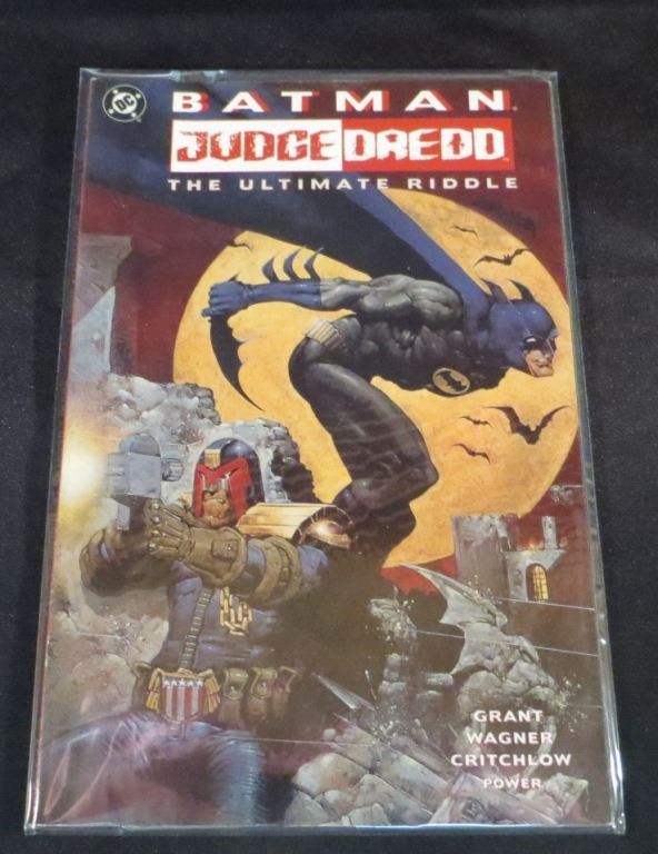 DC Batman Judge Dredd The Ultimate Riddle