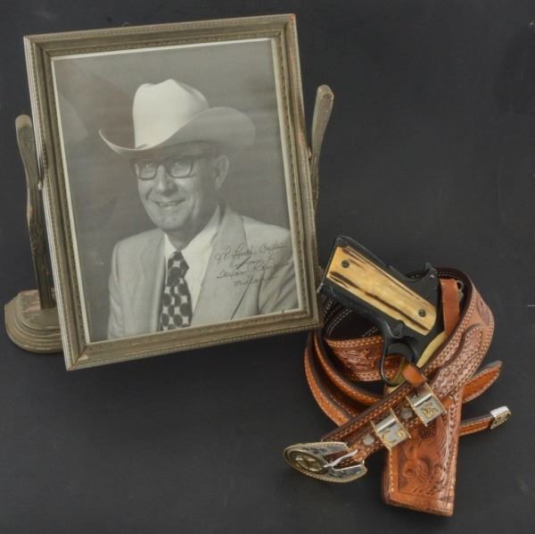 TX Ranger CPT John Lynch Gun, Photo, Badge & Rig