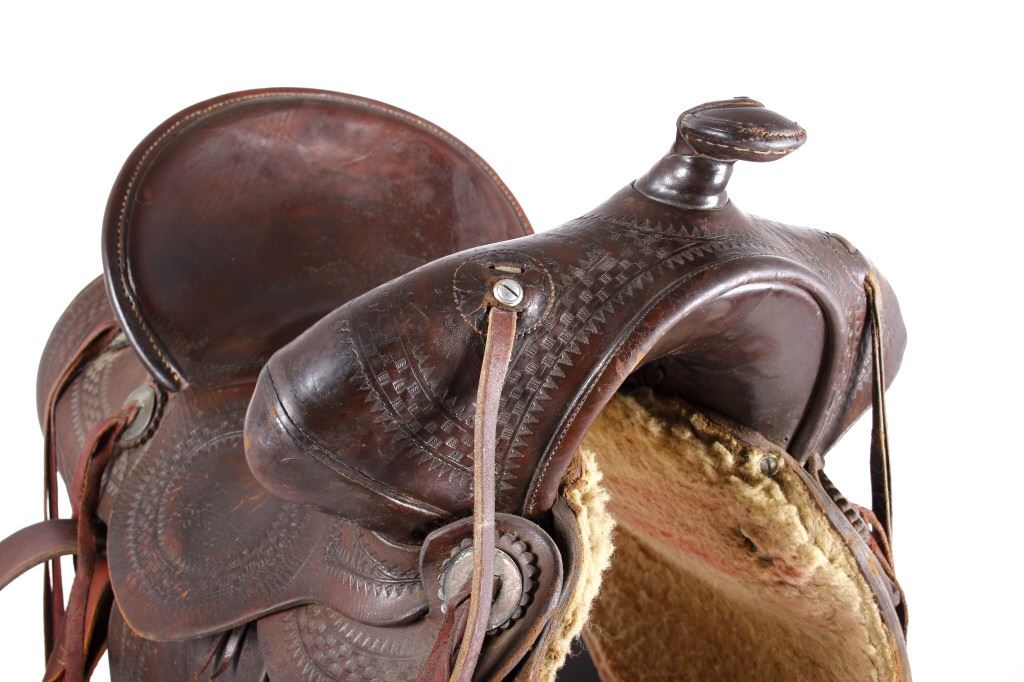 Early Basket Weaved Form Fitter Saddle & Tapaderos