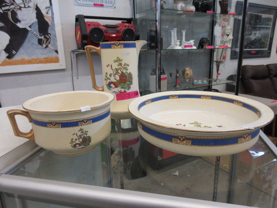 Vintage English Falcon Ware Nightstand Set