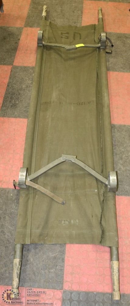 VINTAGE US ARMY CANVAS FIELD STRETCHER