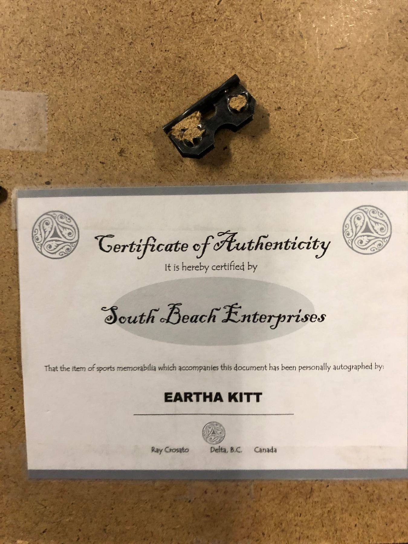 EARTHA KITT AUTOGRAPHED DINNER & DANCE MENU W/ COA (1950'S SINGER ...