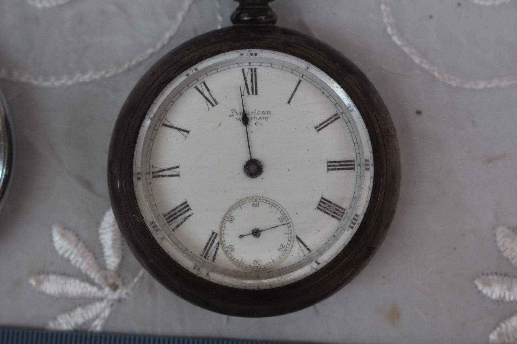 Vintage Pocket Watch & Vintage Stop Watch (Mentor 4 Jewels & American ...