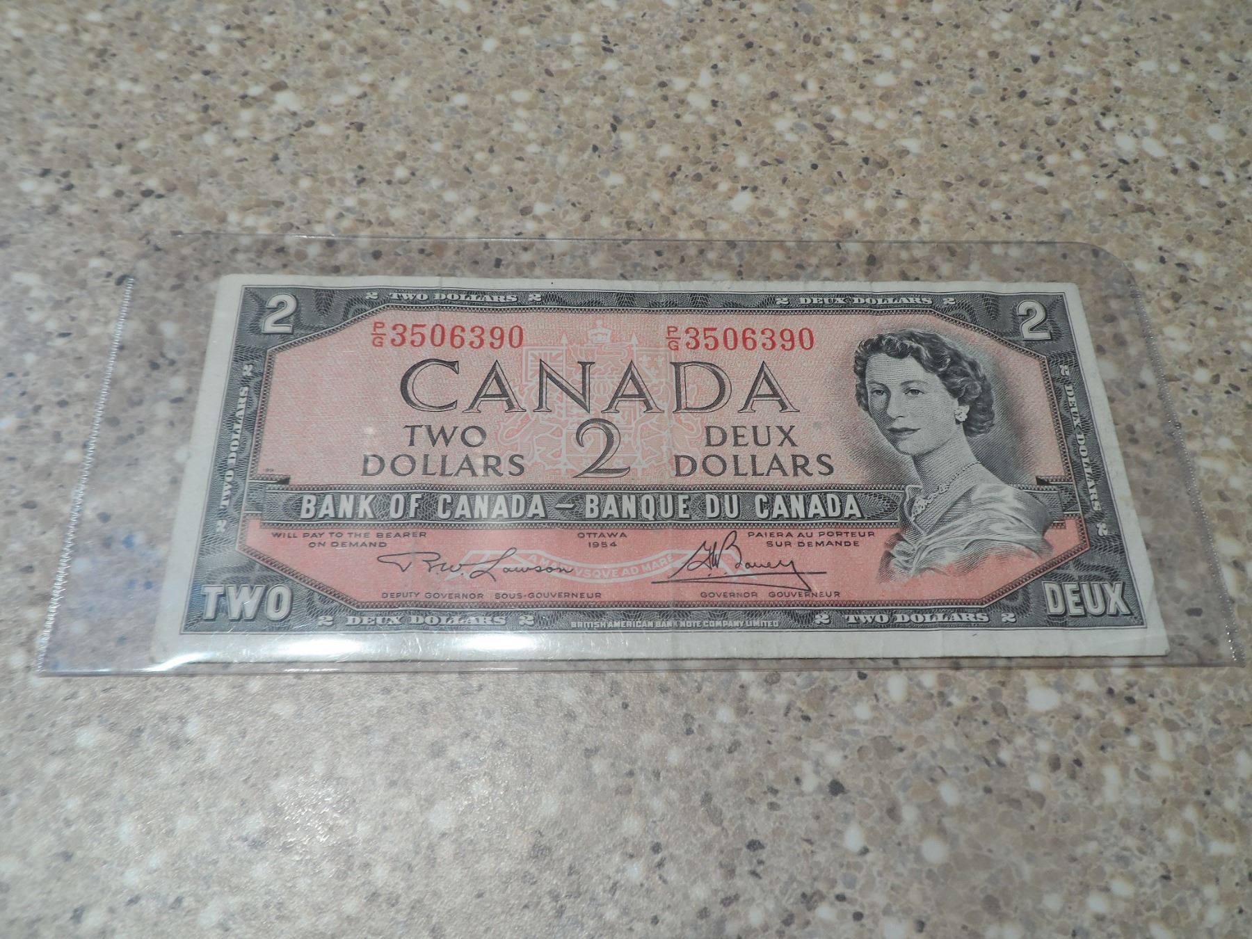 Vintage Currency Bill Lot: $2 1954 Canadian, 25 Cent Bill 1923, Etc