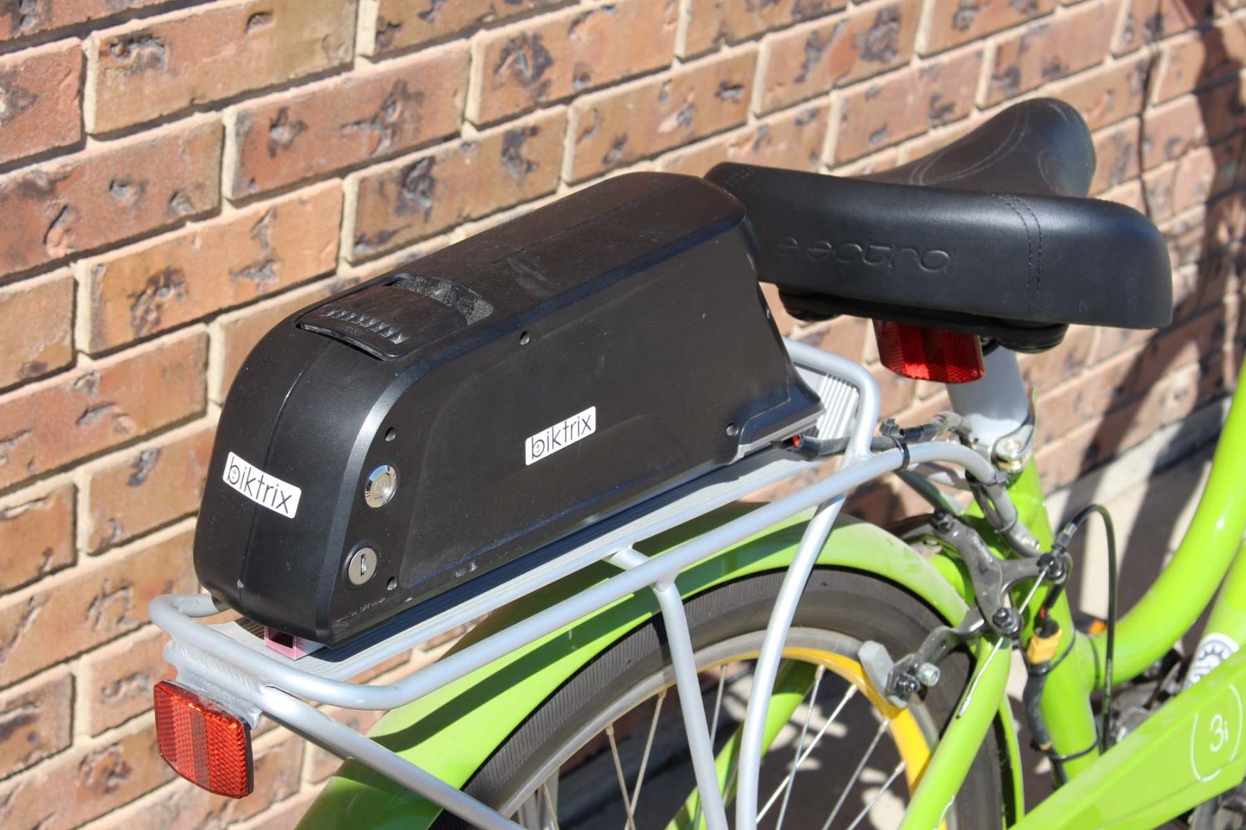 Green Townie Electric Bike, Only Used 65km