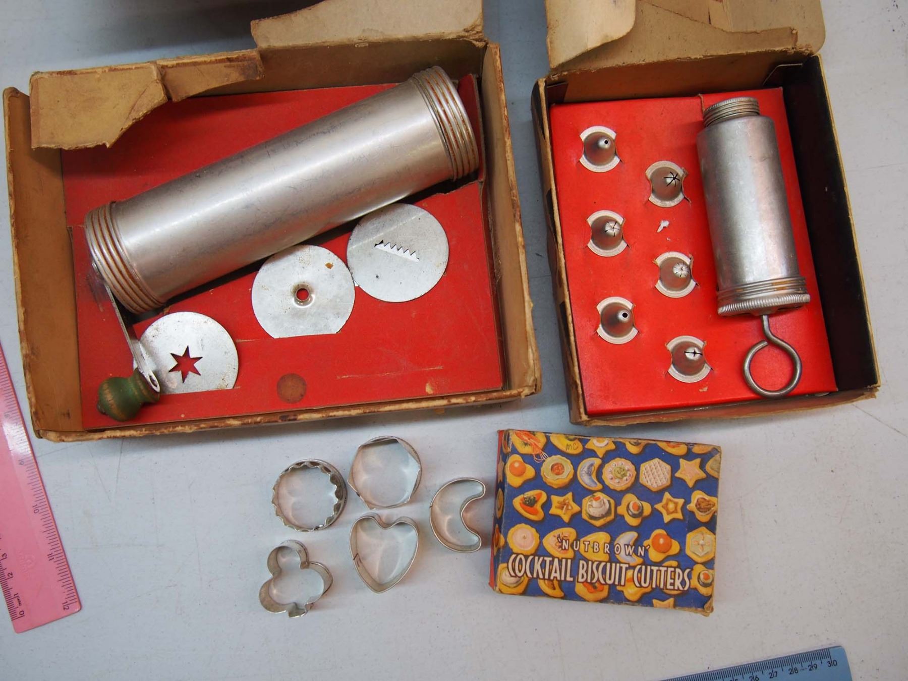 Vintage Baking Supplies: Cake Decorator, Cookie Maker, Cookie Cutters ...