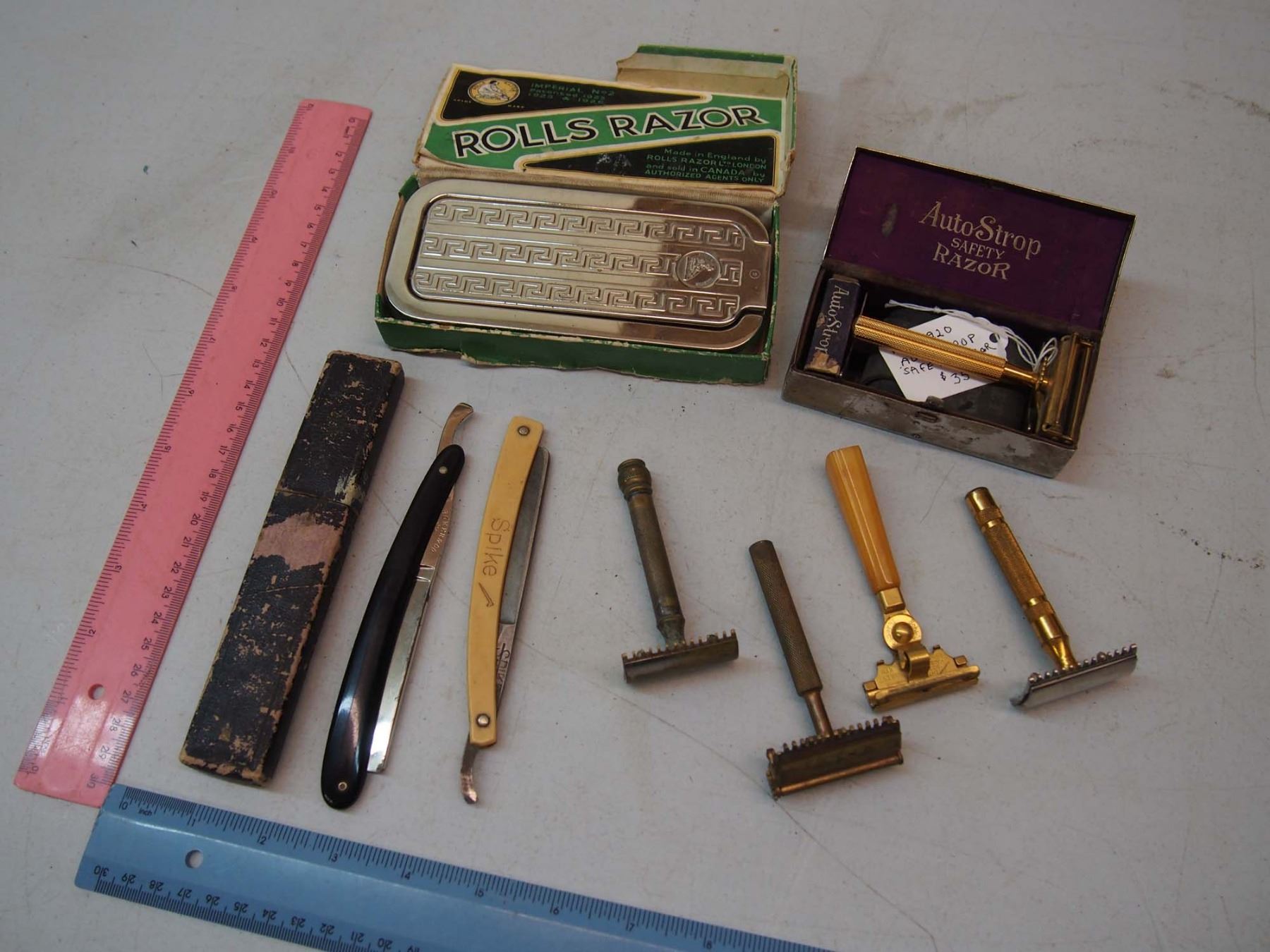 Lot of Vintage Razors