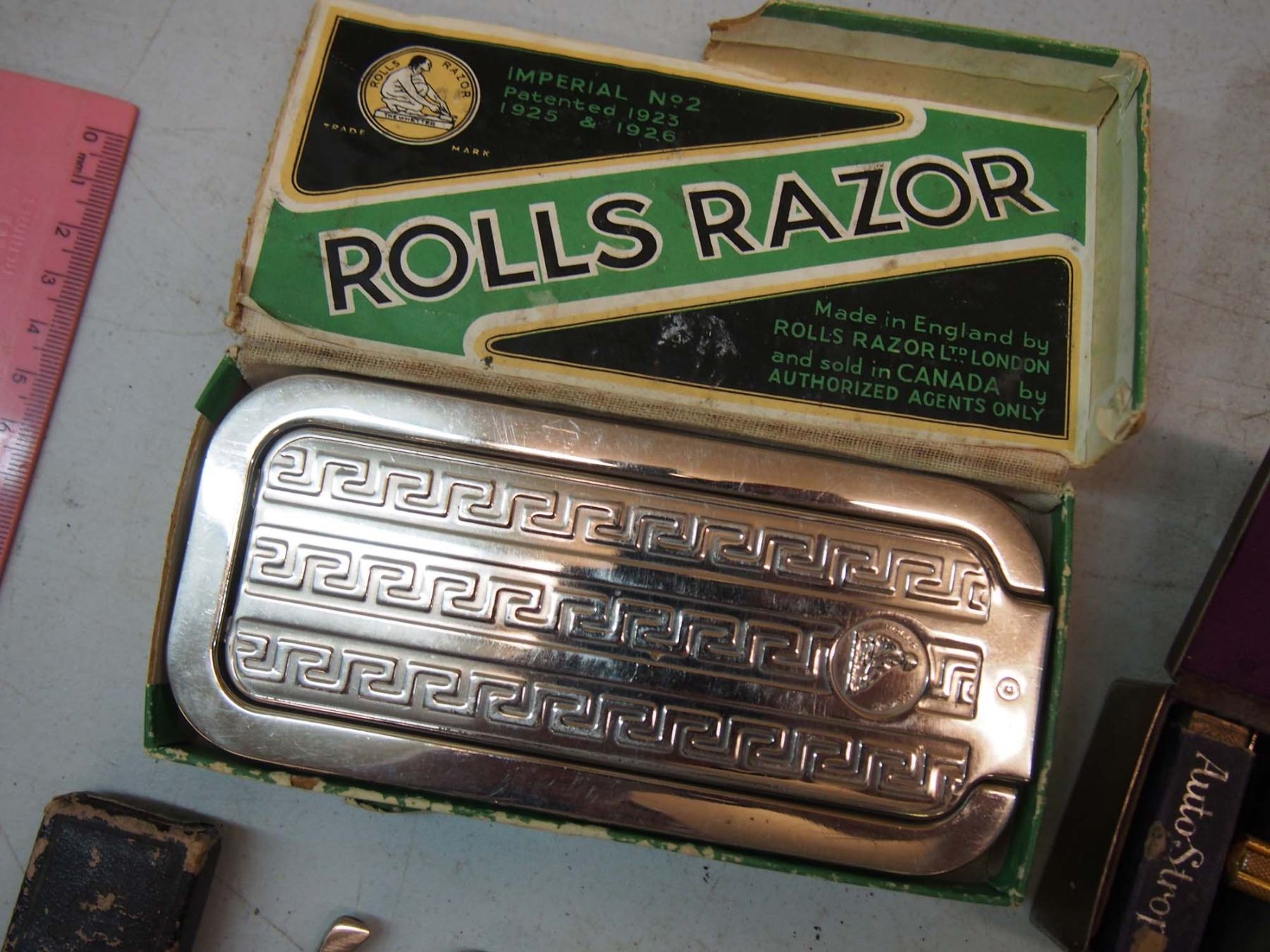Lot of Vintage Razors