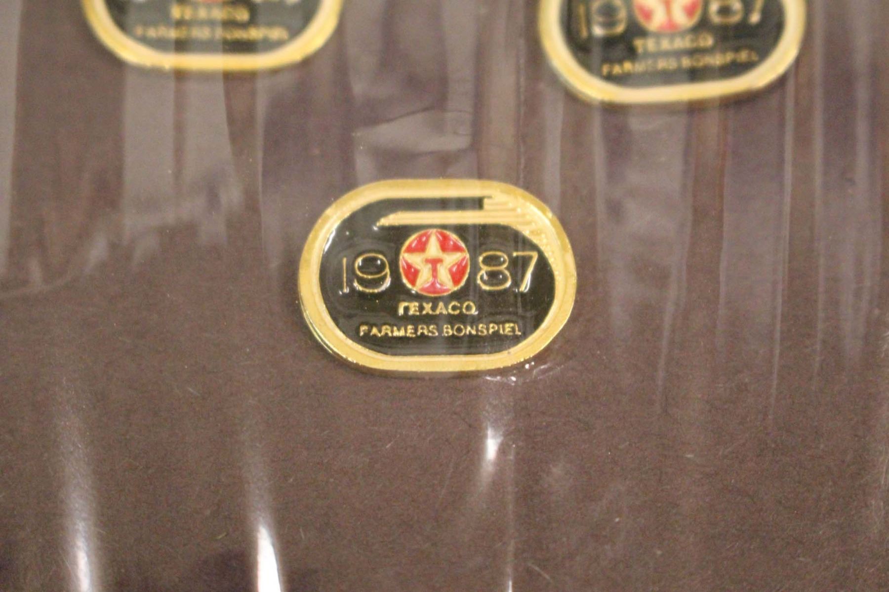 1987 Texaco Pins (10)