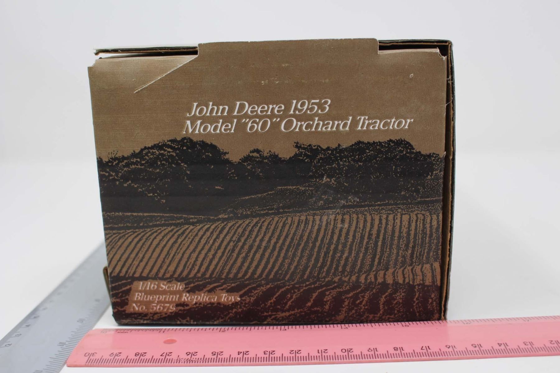 ERTL NIB John Deere 1953 Model "60" Orchard Tractor Toy Model- 1:16 Scale