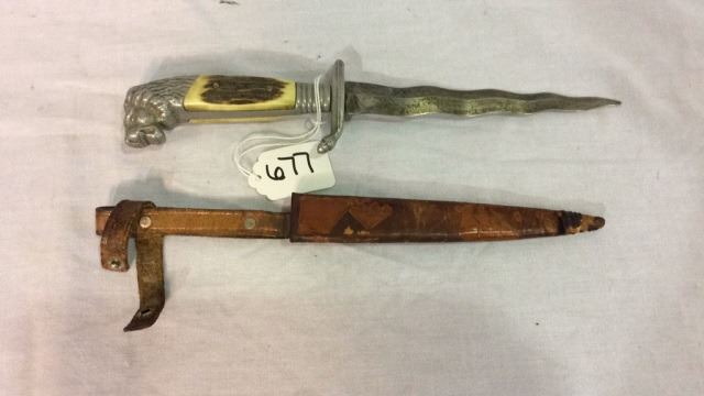 Lion Head Dagger with Leather Sheath