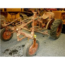 David Brown 2D Cropping Tractor