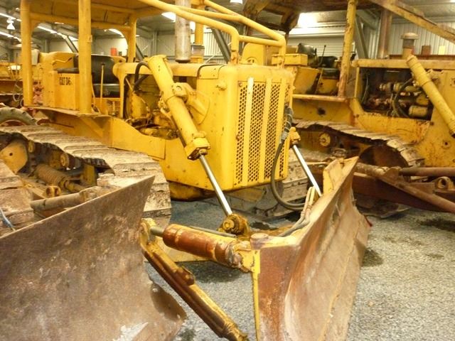 CAT D6B Bulldozer