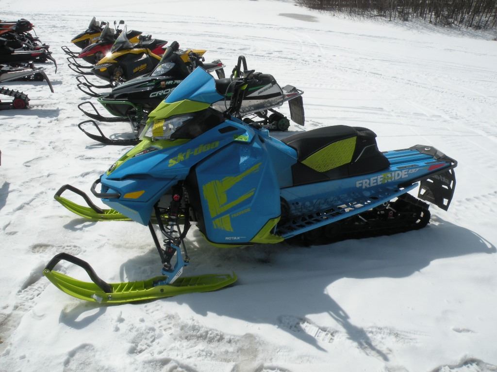 2017 Ski Doo Freeride 800 e-tec SN#-2BPSVAHB6HV000096