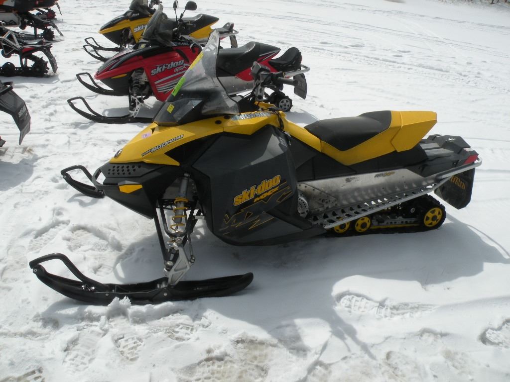 2008 Ski Doo MXZ 600 SDI SN 2BPSBL8C48V000045 2008 Ski Doo MXZ 600 SDI SN 2BPSBL8C48V000045