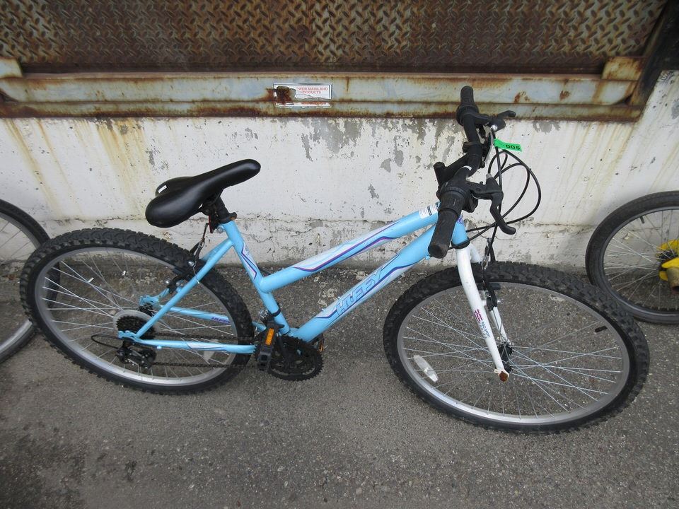 15 Speed Huffy "Granite" Mountain Bike