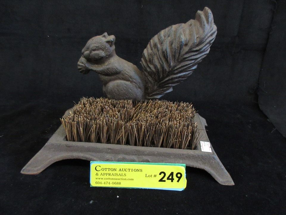 Cast Iron Squirrel Boot Brush
