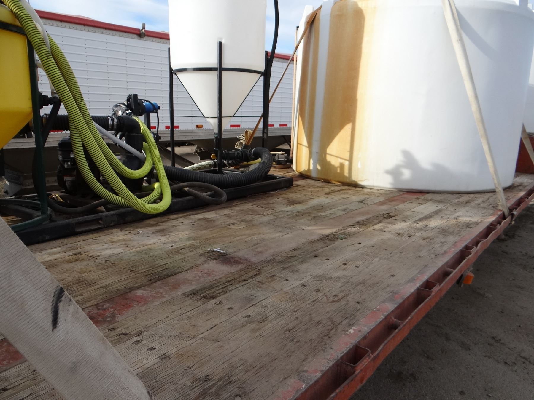 Spray Tender, Handler III & additional induction cone on 1998 Fontaine ...