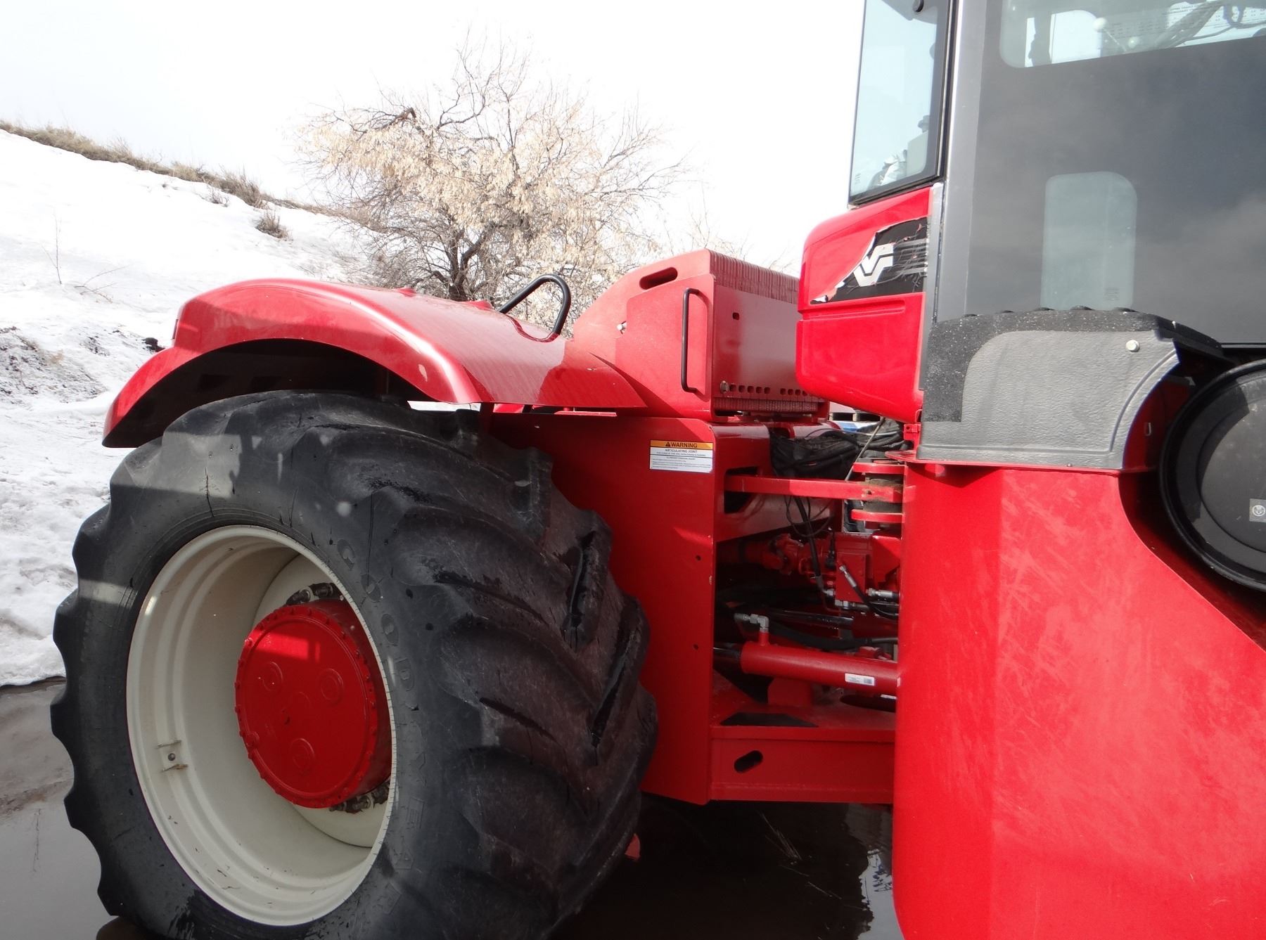 2010 Versatile 535 tractor, 4WD, 3136 hrs, 535 hp.