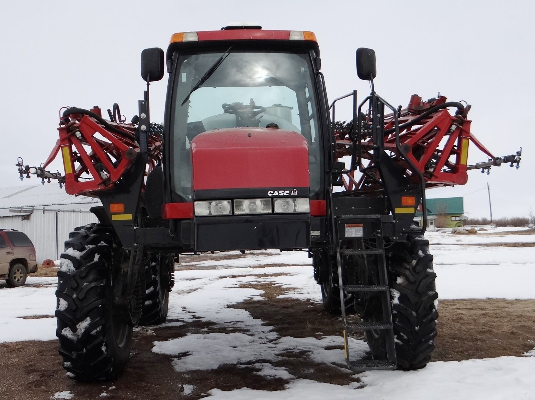 2009 Case IH Patriot 3330 sprayer, 2424 hrs., 120’, 1000 gal., hi-flo pump